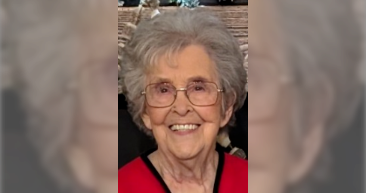 668a12e326628d88d33bcd26e9bd6afb_Lillians_Mosher.png