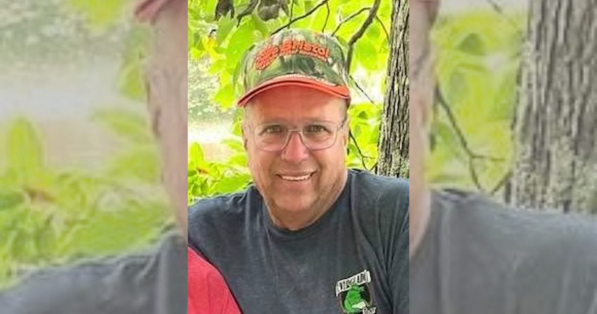 c8efcf551e21cd70ead27bb620ba8f5b_Charles_Heffern.png